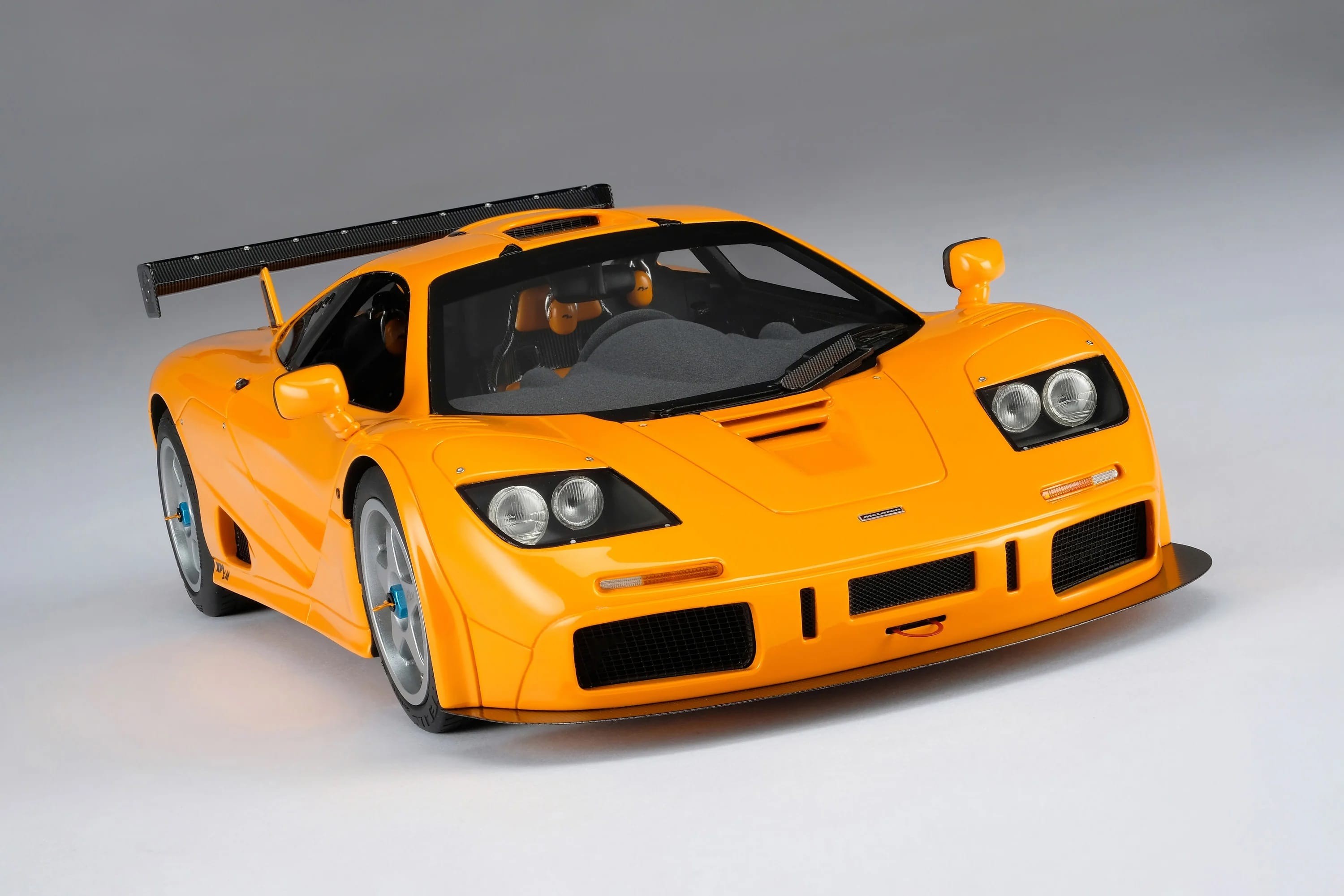 McLaren F1 LM 1/18 Amalgam M6020-SC1