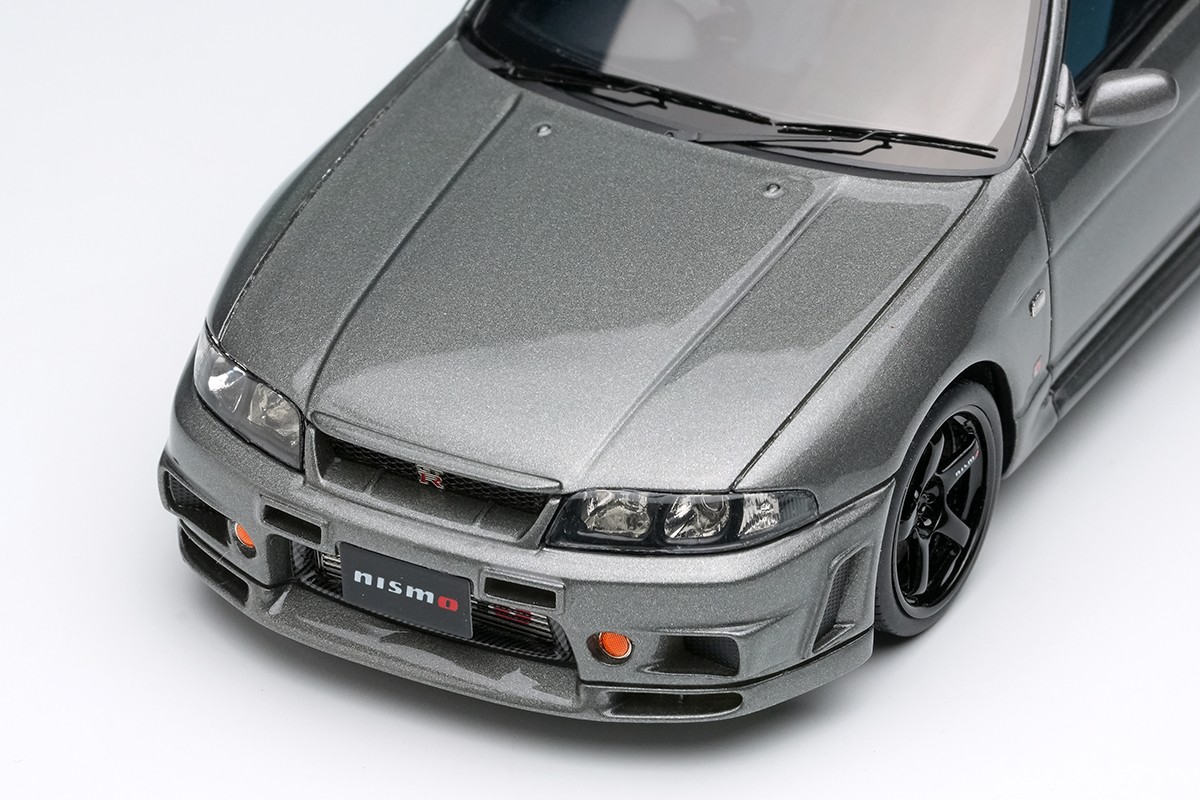 Nissan Skyline GT-R (Nismo BCNR33 CRS Version) 2022 1/43 Make Up ...